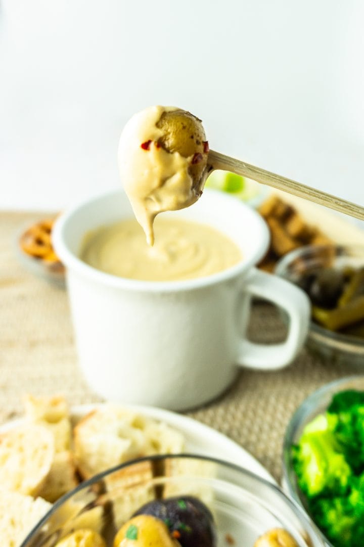 Easy Vegan Cheese Fondue - Easy Chickpeasy