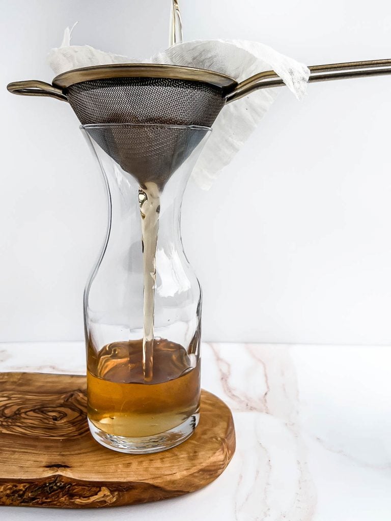 Cinnamon Dolce Syrup Recipe - Easy Chickpeasy